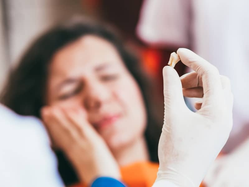 Can Age Impact The Healing Time Of An Infected Molar Extraction?